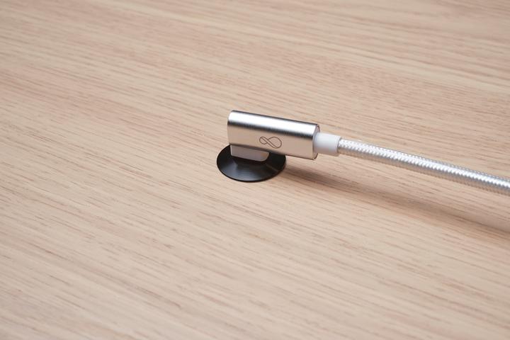 Konjac Sponge Ochno Socket - USB-C outlet w. locking screw 1m cable in ...