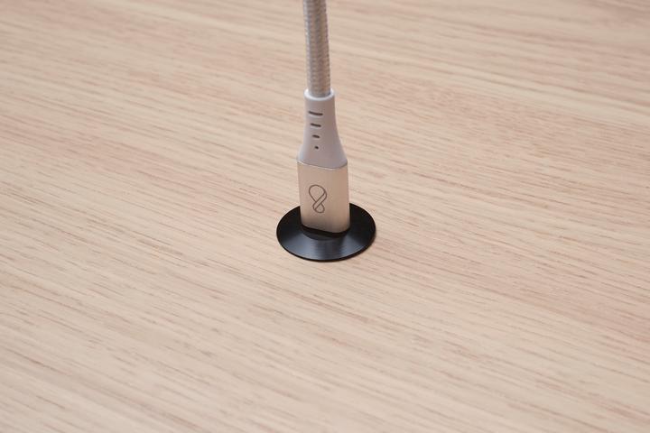 Konjac Sponge Ochno Socket - USB-C outlet w. locking screw 1m cable in ...